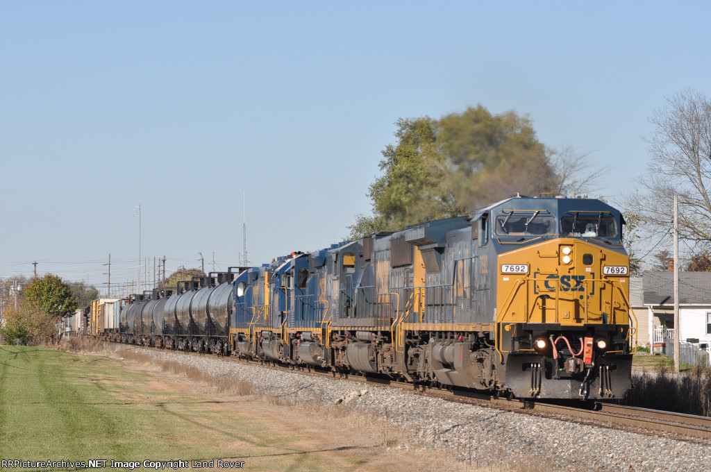 CSXT 7692 On CSX Q 365 Eastbound